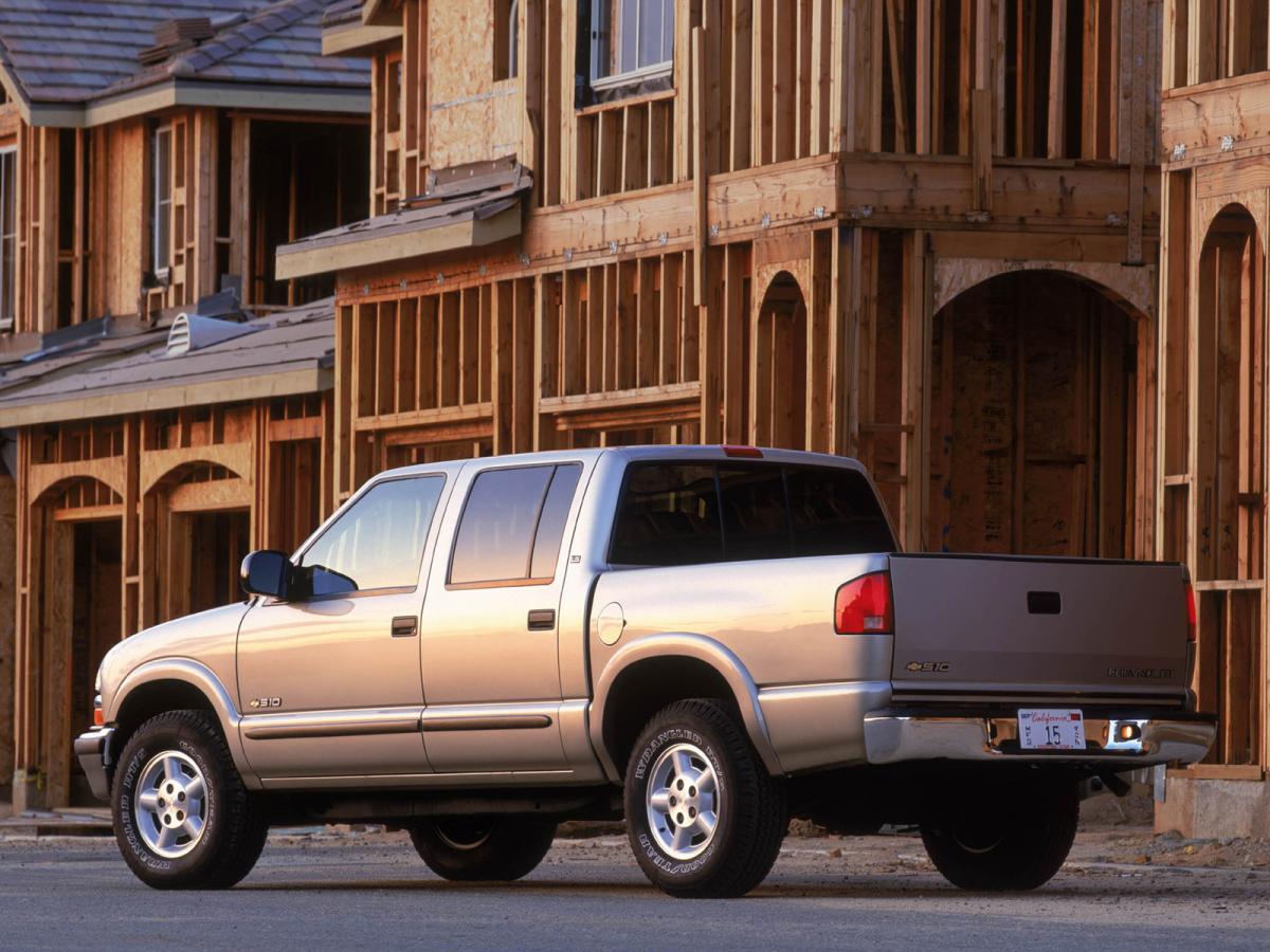 Chevrolet S-10 Pickup technical specifications and fuel economy